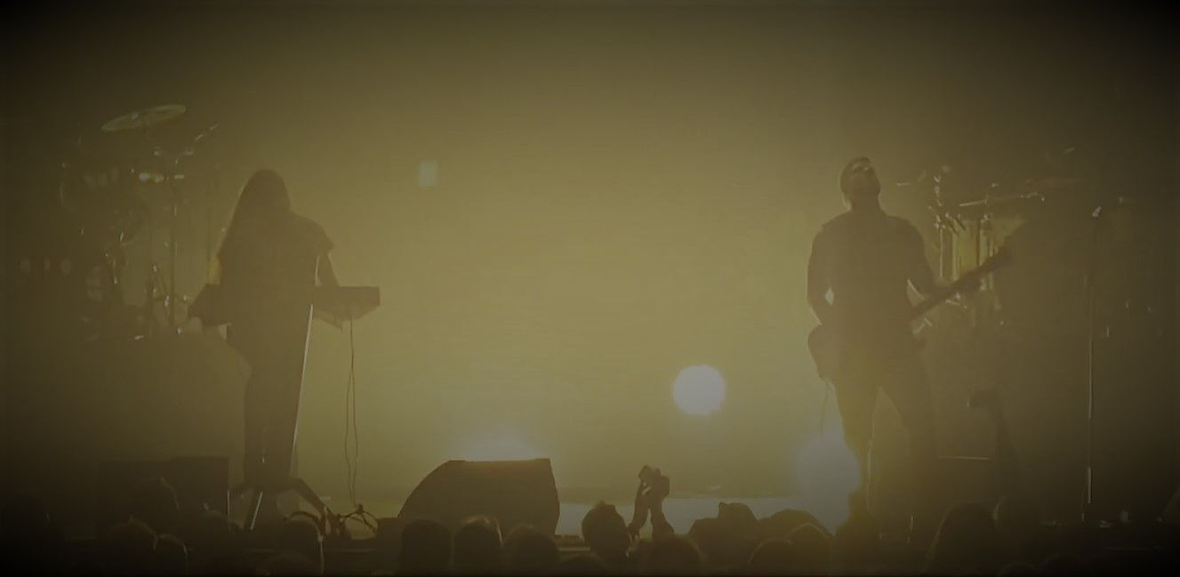 Final Light (Perturbator, Cult of Luna) : Le premier clip - VisualMusic