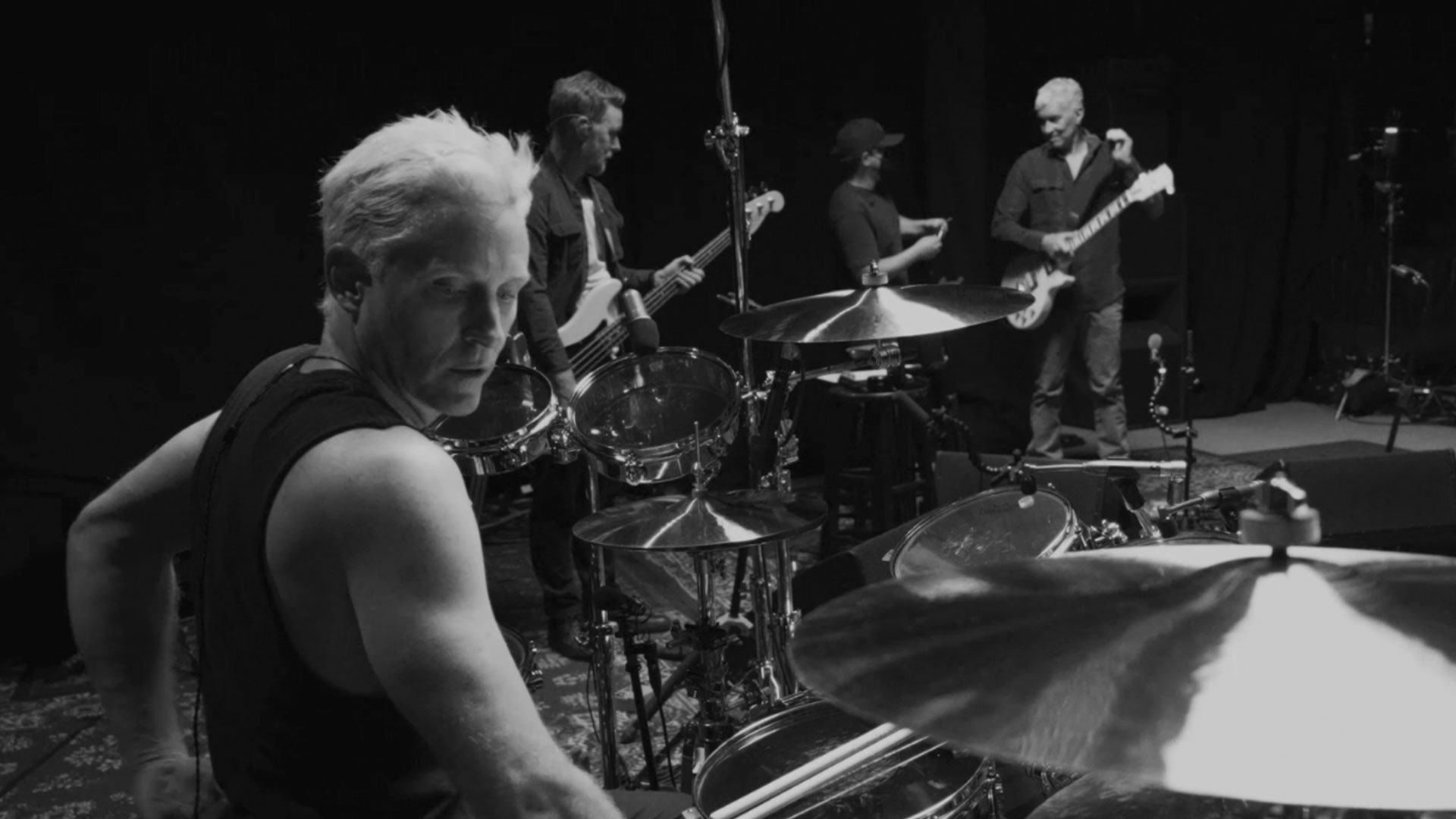 Josh Freese de retour chez NIN ! - VisualMusic