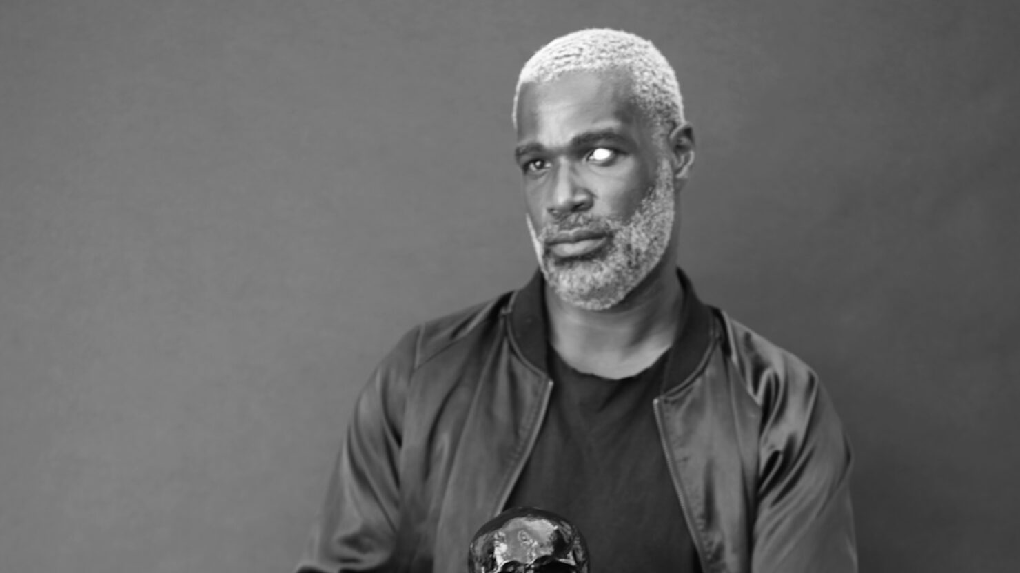 Tunde Adebimpe des TV On The Radio, en solo - VisualMusic